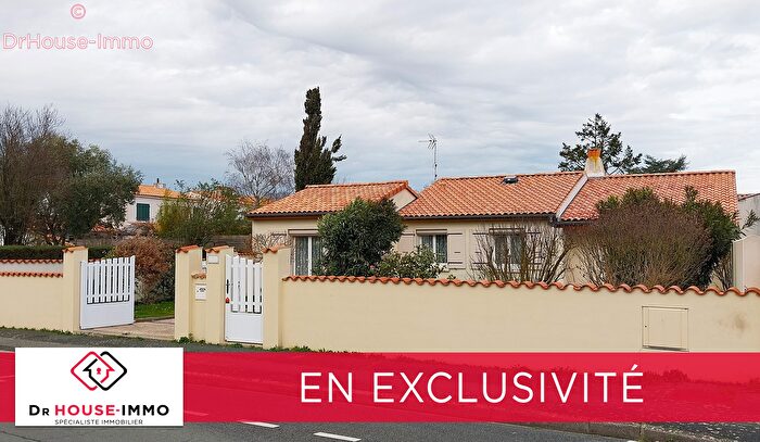 Maison à vendre - Saint-Rogatien - 6 pièces - 4 chambres