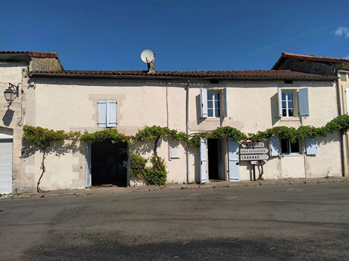 Combiers : Maison 4 pièces à vendre