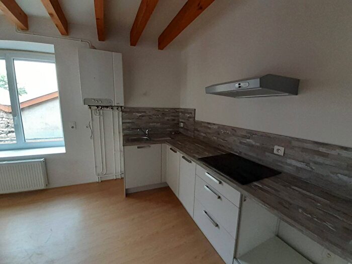 Appartement à louer - Sainte-Sigolène - 3 pièces - 2 chambres