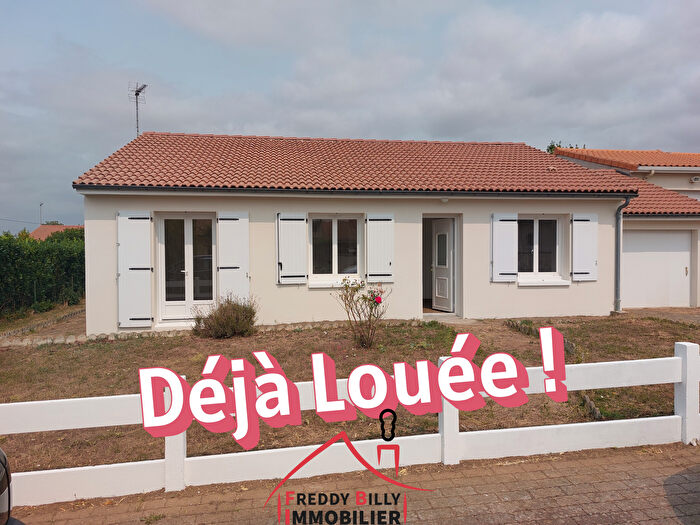 Maison à louer - Sainte-Radegonde - 5 pièces - 3 chambres