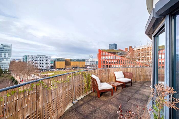 Appartement à vendre - Lyon e , Sans Souci, Dauphiné - 4 pièces - 3 chambres