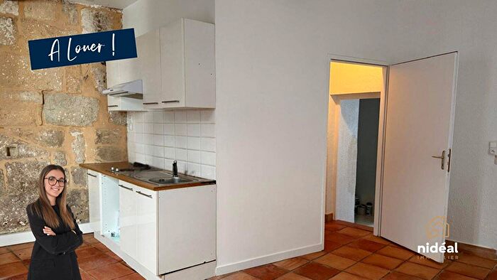 Appartement à louer - Sommières - 2 pièces - 1 chambre