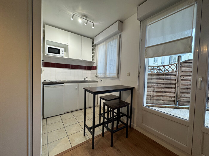 Appartement à louer - Villers-Cotterêts - 1 pièce