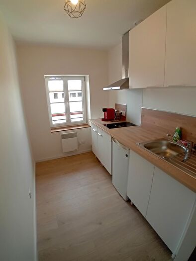 Appartement à louer - Albi, La Madeleine - 2 pièces - 1 chambre