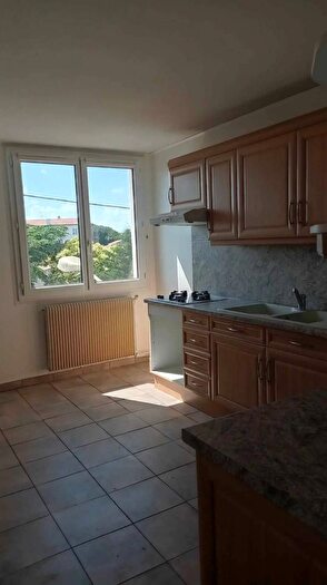 Appartement à louer - Le Sizen, Beaucaire - 3 pièces - 2 chambres