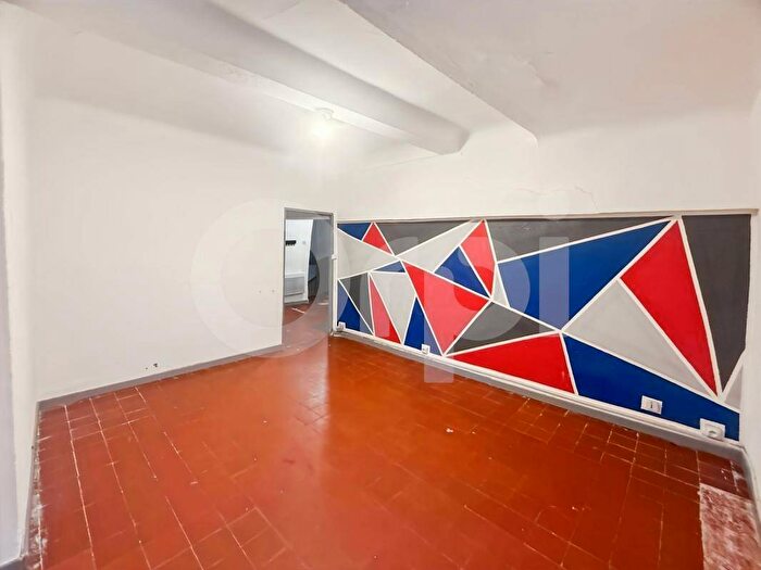 Appartement à louer - LEnclos, Solliès-Pont - 2 pièces - 1 chambre