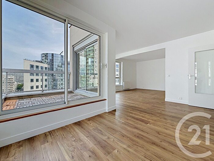 Appartement 3 pièces à Courbevoie, Gambetta, La Défense, à louer