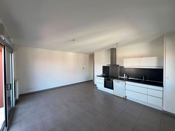 Appartement 3 pièces à louer - Paris, Roanne