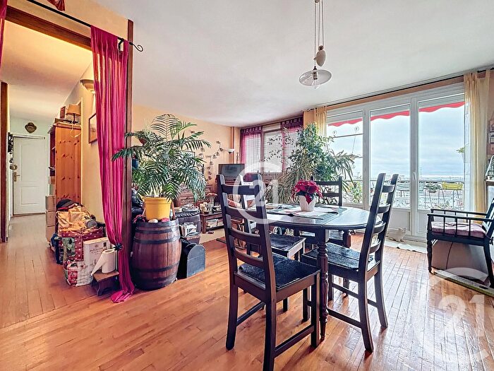 Appartement à vendre - Montreuil, Ramenas, Léo Lagrange - 4 pièces - 2 chambres