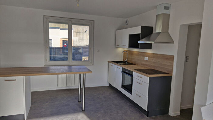Appartement 3 pièces à Retiers, à louer