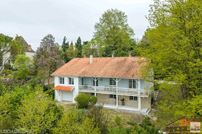 Maison à vendre - Monclar - 6 pièces - 4 chambres