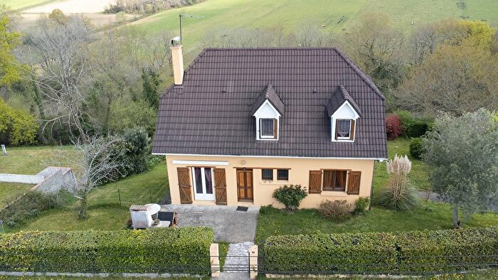 Maison à vendre - Saint-Castin - 4 pièces - 3 chambres