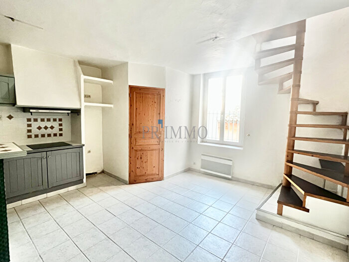 Fréjus, Centre-ville - Appartement 1 pièce à louer