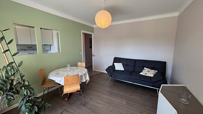 Appartement 2 pièces à louer - Centre Ville, Pau