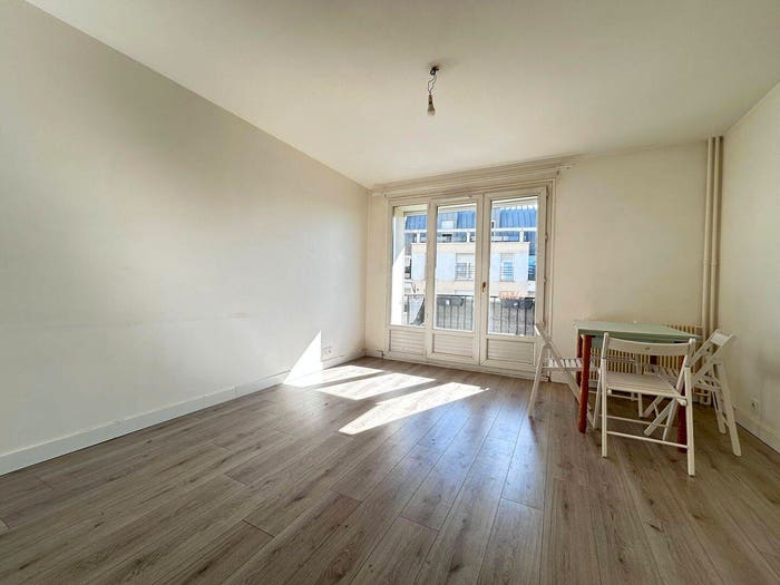 Centre Ville, Brétigny-sur-Orge - Appartement 3 pièces à louer