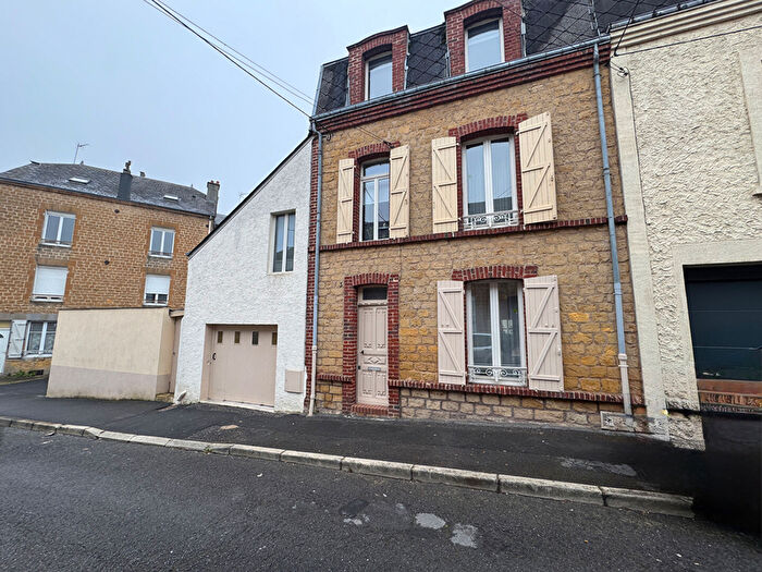 Maison à vendre - Charleville-Mézières, Etion - 6 pièces - 4 chambres