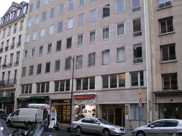 Les Halles, Paris 1er arrondissement : Appartement 1 pièce à louer