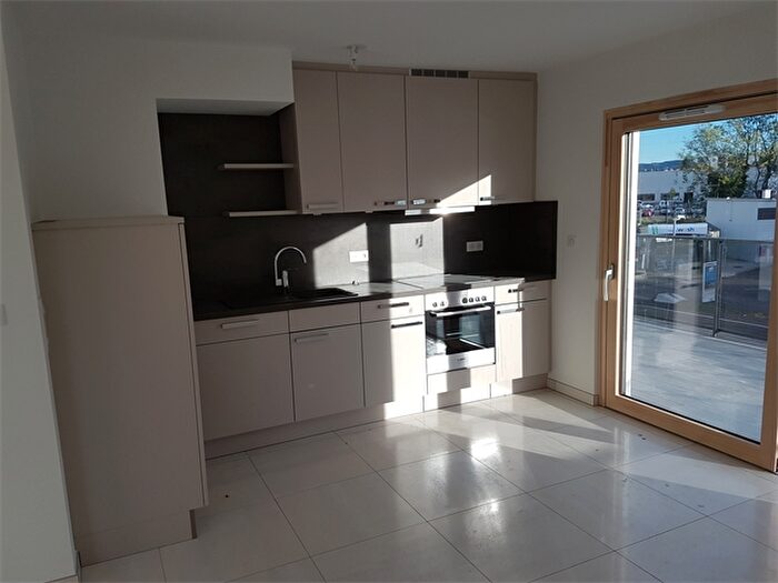 Appartement à louer - Saint-Louis - 3 pièces - 2 chambres