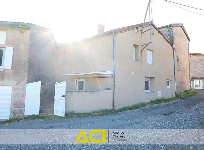 Maison à louer - Prissé - 3 pièces - 2 chambres