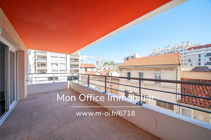 Appartement 3 pièces à Marseille 10ème, La Timone, à vendre