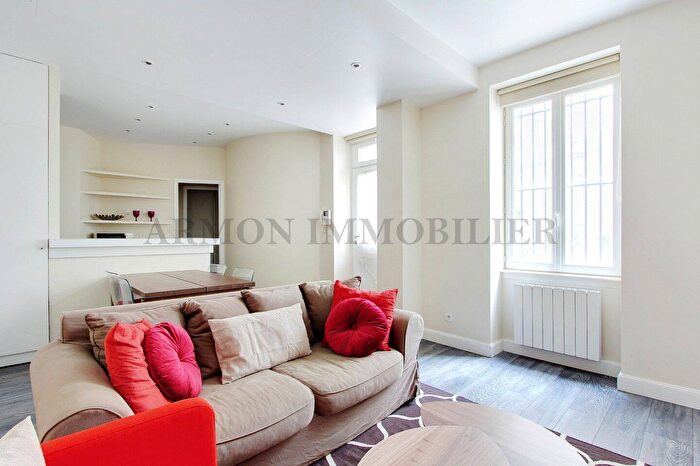 Appartement à louer - Gros Caillou, Paris ème arrondissement - 2 pièces - 1 chambre