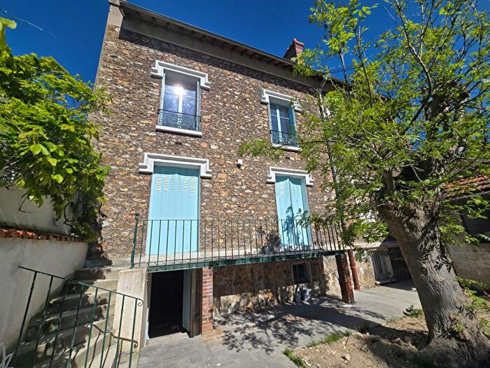 Corbeil-Essonnes, Centre-ville - Maison 11 pièces à vendre