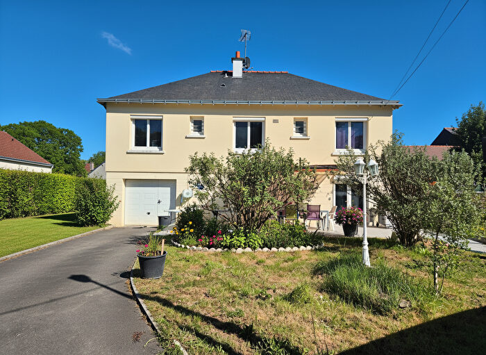 Maison à vendre - Chambray-lès-Tours - 5 pièces - 4 chambres