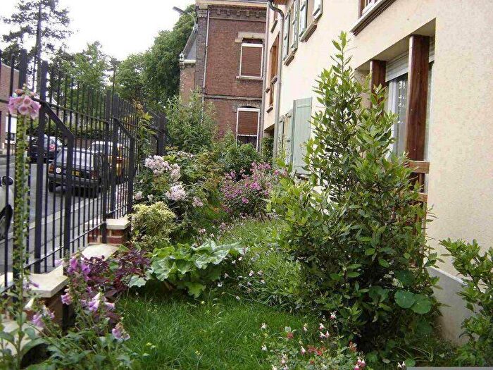 Faubourg de Hem, Amiens : Appartement 4 pièces à louer