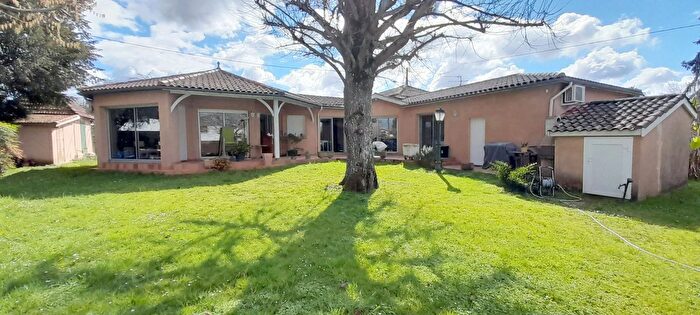 Maison à vendre - Villeneuve-sur-Lot, Sainte-Catherine - 9 pièces - 3 chambres