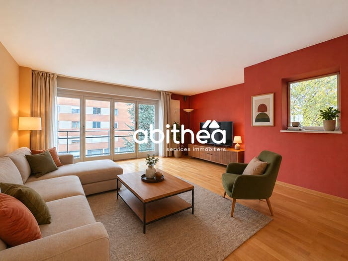 Appartement 5 pièces à vendre - postalCode