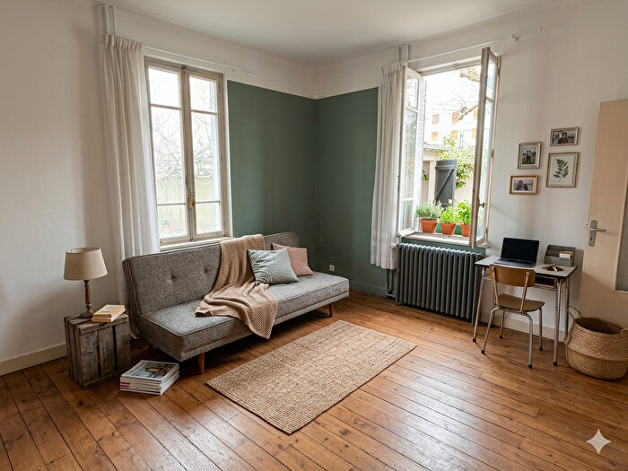 Appartement à vendre - Lyon e , La Plaine, Santy - 1 pièce