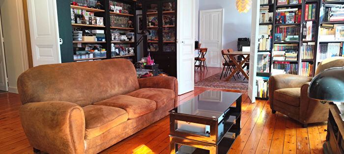 Appartement à vendre - Vannes, Gare - 5 pièces - 3 chambres