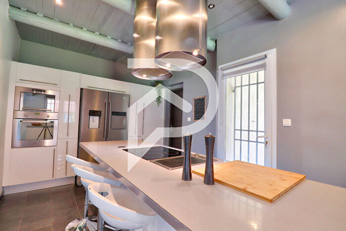 Maison à vendre - Rians - 6 pièces - 4 chambres