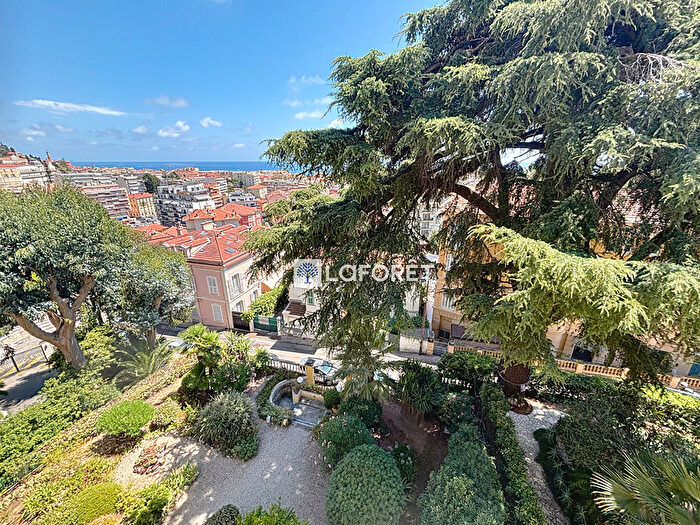 Appartement à vendre - Menton, Hôtel de Ville, Vieille Ville, Musée, Madone, Carnolès - 3 pièces - 2 chambres