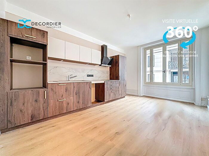 Appartement 4 pièces à vendre à Évian-les-Bains