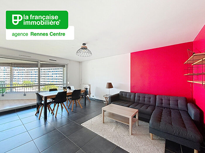 Quartiers Ouest, Bourg lEvesque : Appartement 4 pièces à louer