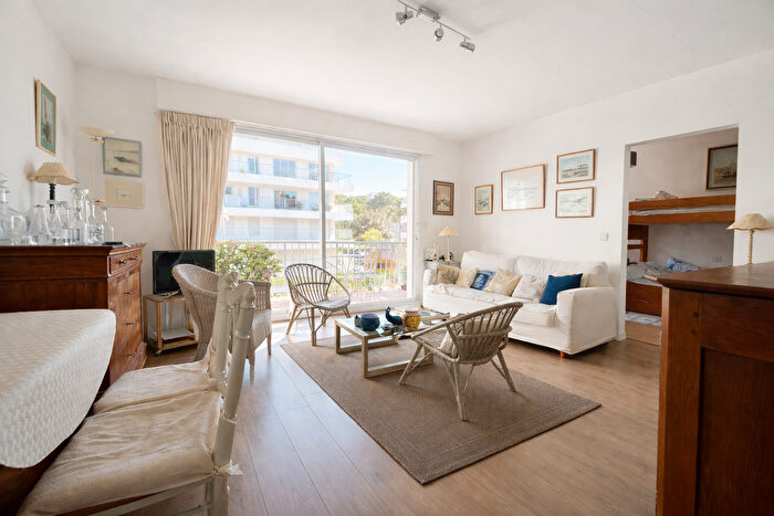 Appartement à vendre - La Baule-Escoublac, La Baule-les-Pins - 3 pièces - 2 chambres