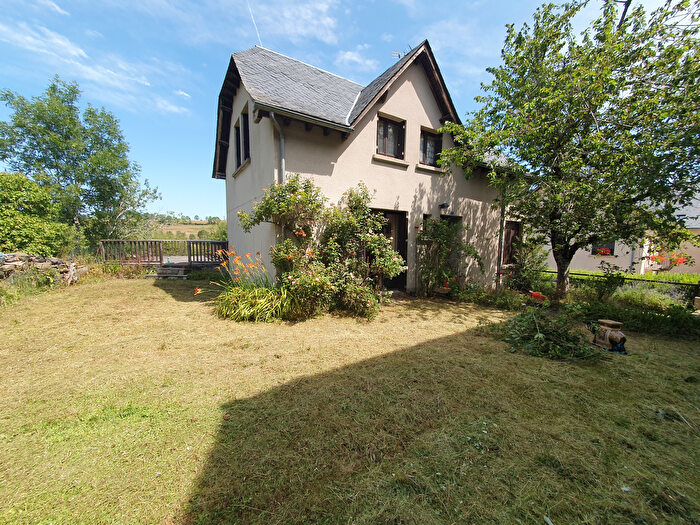 Maison à vendre - Laguiole - 6 pièces - 4 chambres