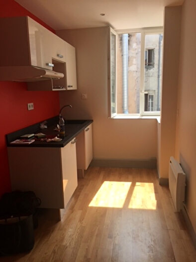 Appartement à louer - La Rochelle, Centre-ville, Vieux-port, Marché - 3 pièces - 2 chambres