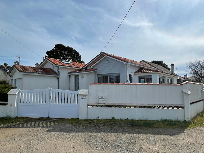Maisons à vendre et appartements à louer - 1