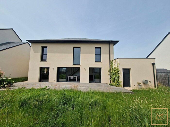 Maison 4 pièces à louer - Fontenay-le-Marmion