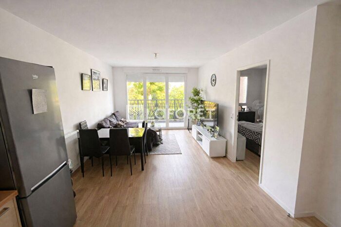 Appartement à louer - Mairie Rouxel-Sud Est, Pontault-Combault - 2 pièces - 1 chambre