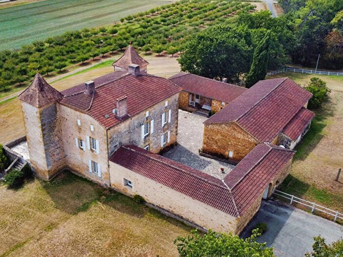 Maison à vendre - Monflanquin - 13 pièces - 8 chambres