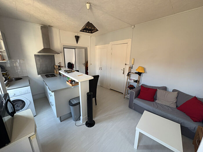 Appartement 1 pièce à Auch, Centre-ville, à louer