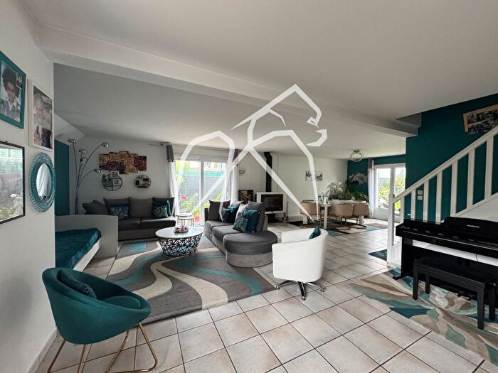 Le Mesnil-Esnard - Maison 6 pièces à vendre