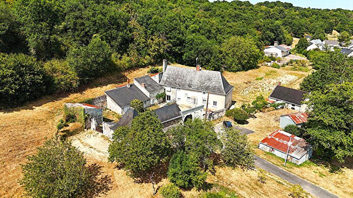 Maison 9 pièces à vendre - Gennes