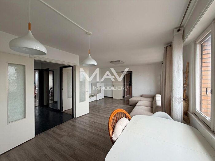 Appartement 4 pièces à vendre - Tourcoing, Centre-ville