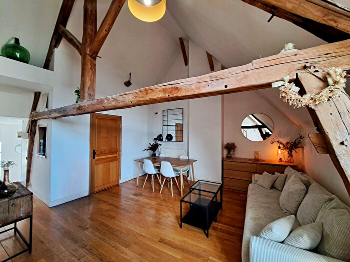 Appartement à vendre - Senlis, Centre-ville - 3 pièces - 2 chambres