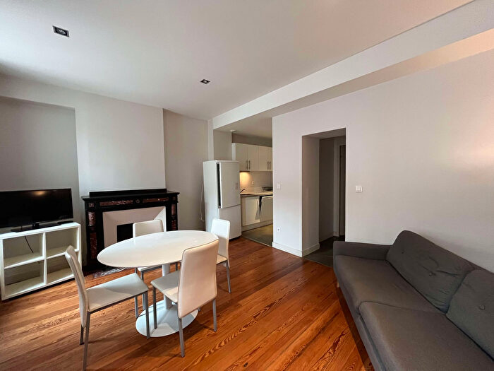 Appartement à vendre - Toulouse, Saint-Sernin - 2 pièces - 1 chambre