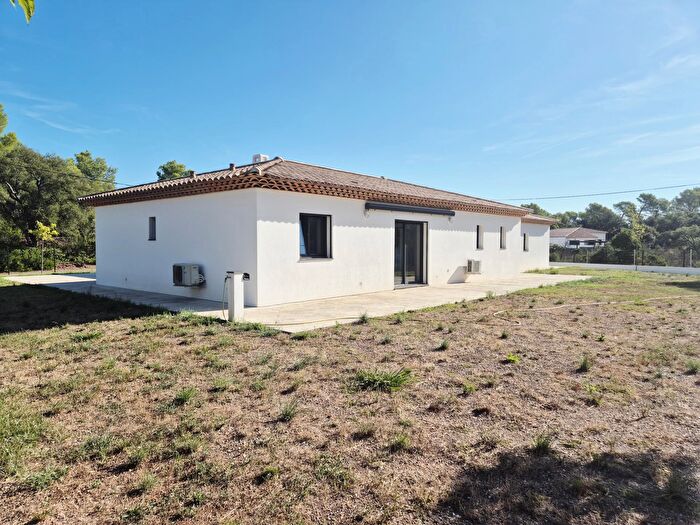 Maison à vendre - Le Cannet-des-Maures - 4 pièces - 4 chambres